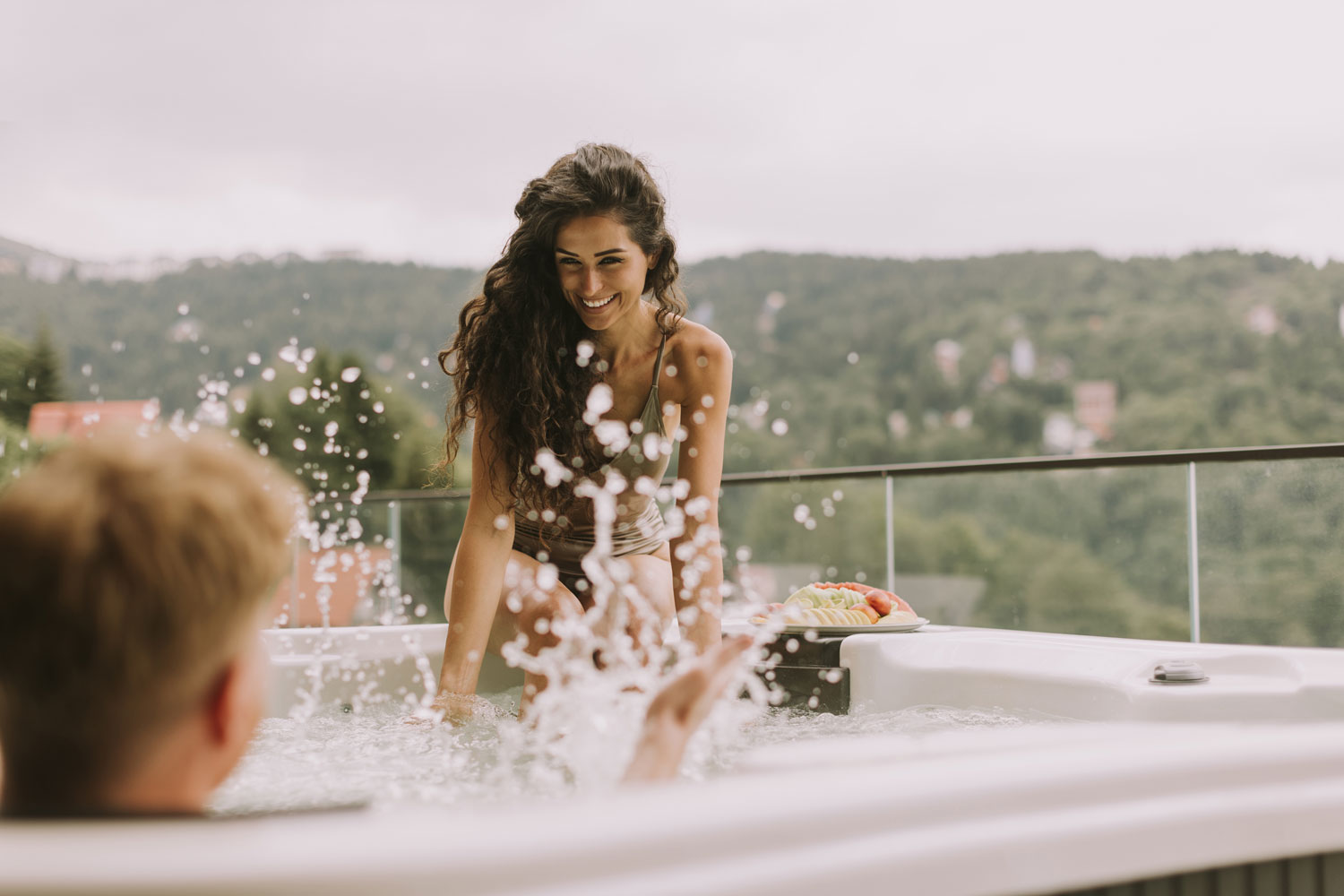 Hot Tub vs Spa | Which is Best for Your Backyard?